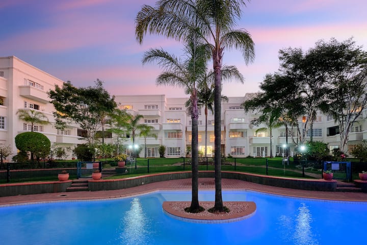 Apartment In Sandton - Sandton