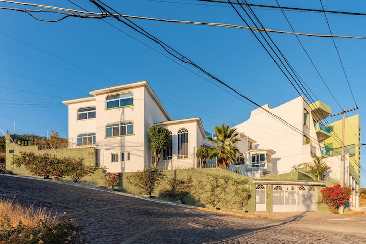 Casa Pat (Completa) - Santiago de Querétaro