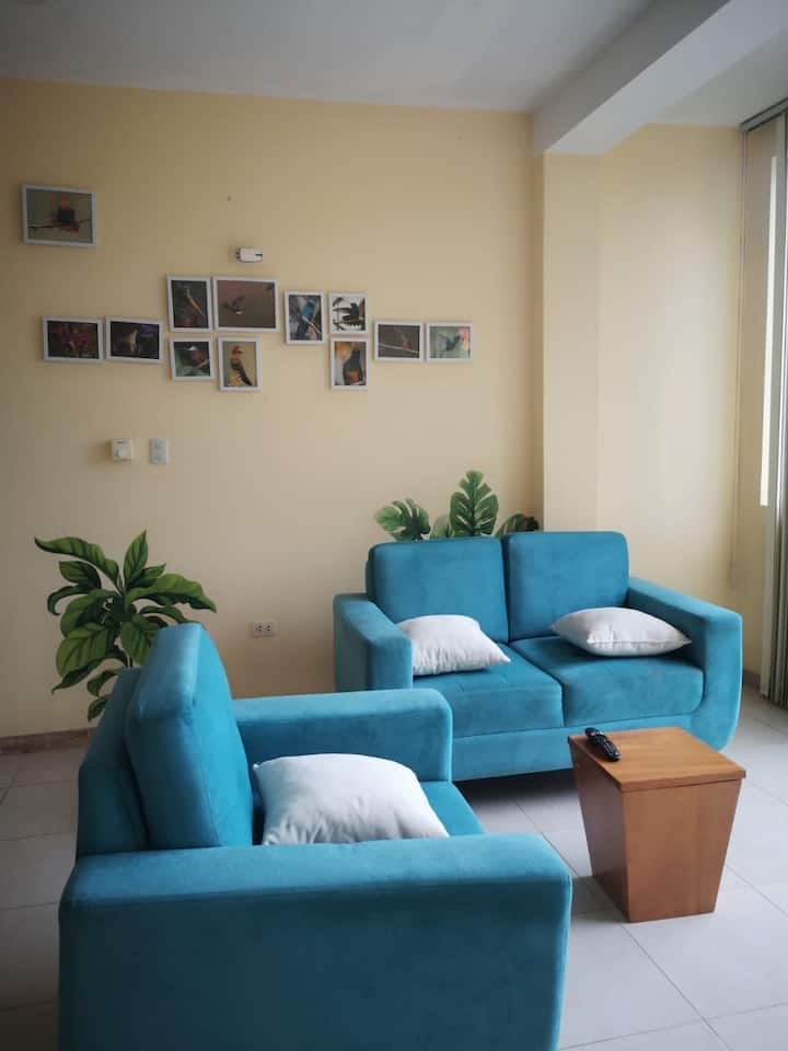 Departamento Céntrico, Tranquilo Con Terraza Y A/c - Pucallpa