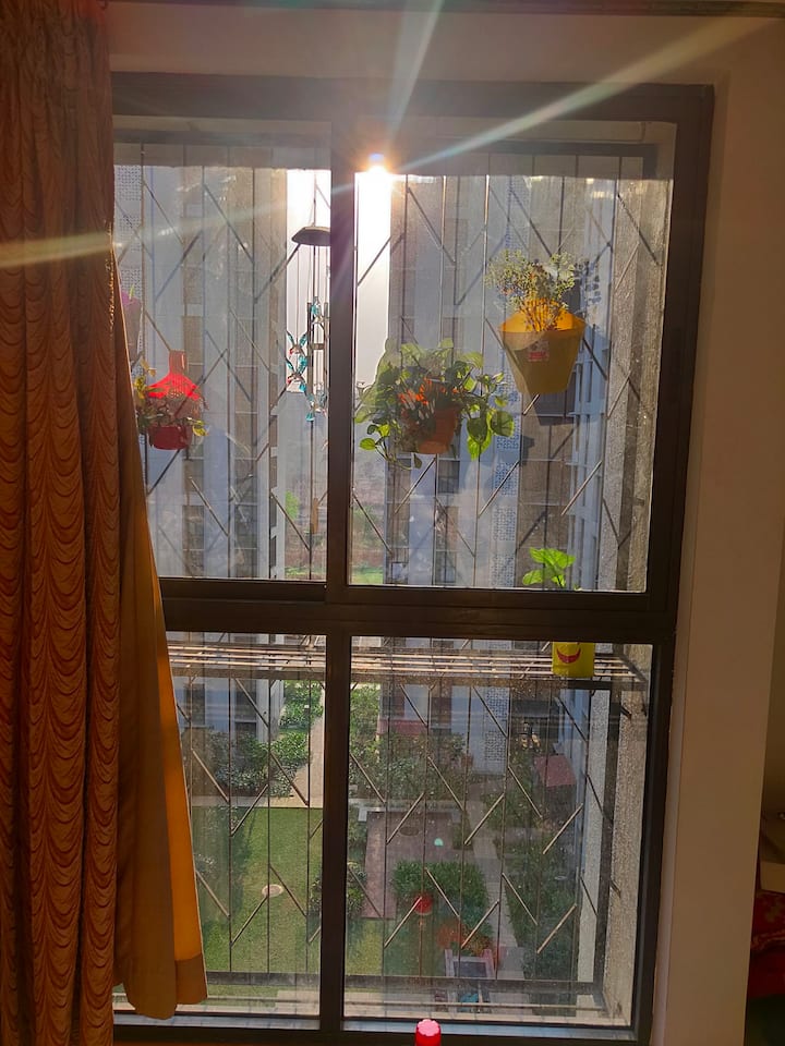 A Cozy Space In An Apartment - Kalyan