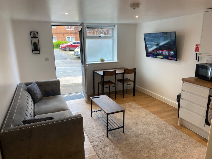 Rentals Leicester - Free St Parking - Leicester