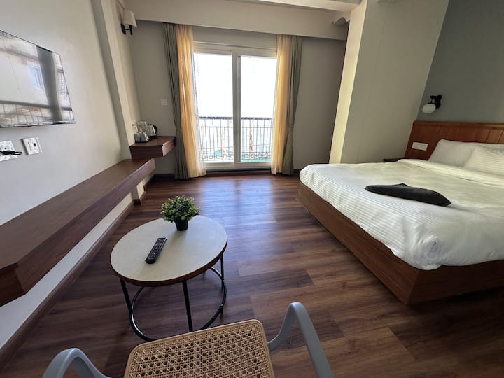 Gelek Dhargye Homestay By Chowrasta Tavern - Darjeeling