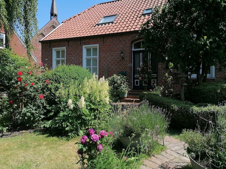 Moin In Der Alten Pastorei - Greetsiel