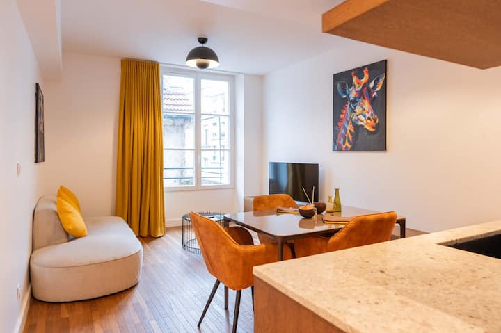 40 Mètres Carrés Au Cœur Du Marais - Paris