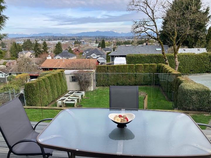 Hilltop Vista - Langley