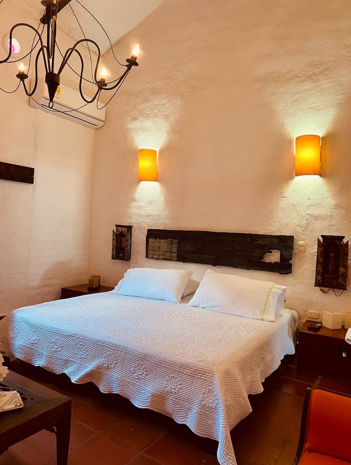 Habitación Matrimonial Oviedo - Rivera