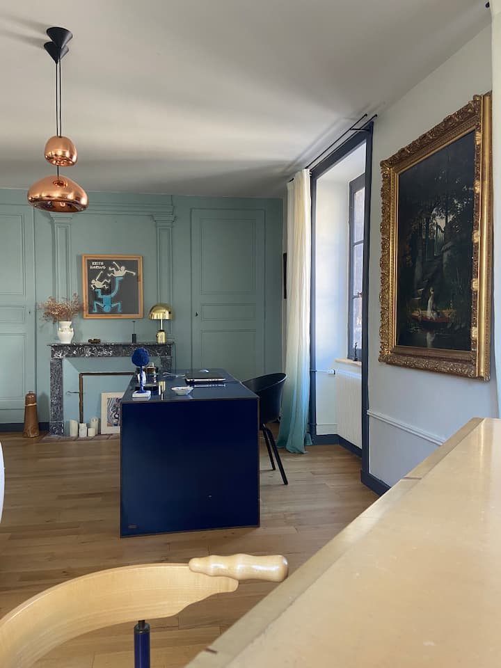 Maison De Charme. Piscine. Vue Unique. 8/10p - Puy-de-Dôme