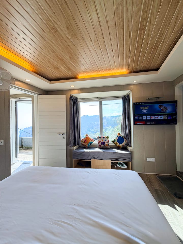 Anand Cottage - At The Mall Road, Mussoorie - Mussoorie