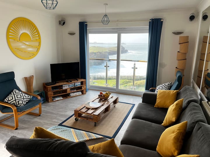 Spectacular Sea Views, Large Family Apartment - Newquay