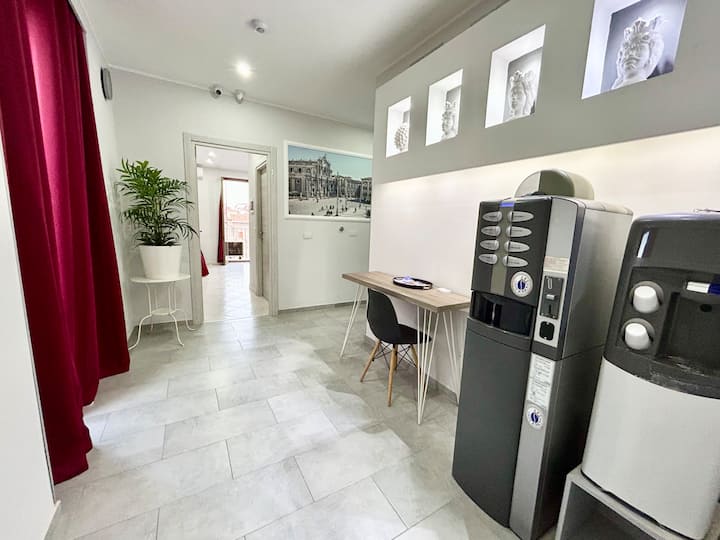 Pacini 88, 500m From Centre, City View,4 Balconies - Catania