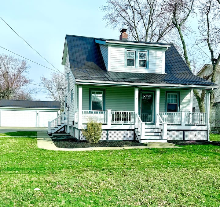 Mentor Accentė Retreat - Willoughby, OH