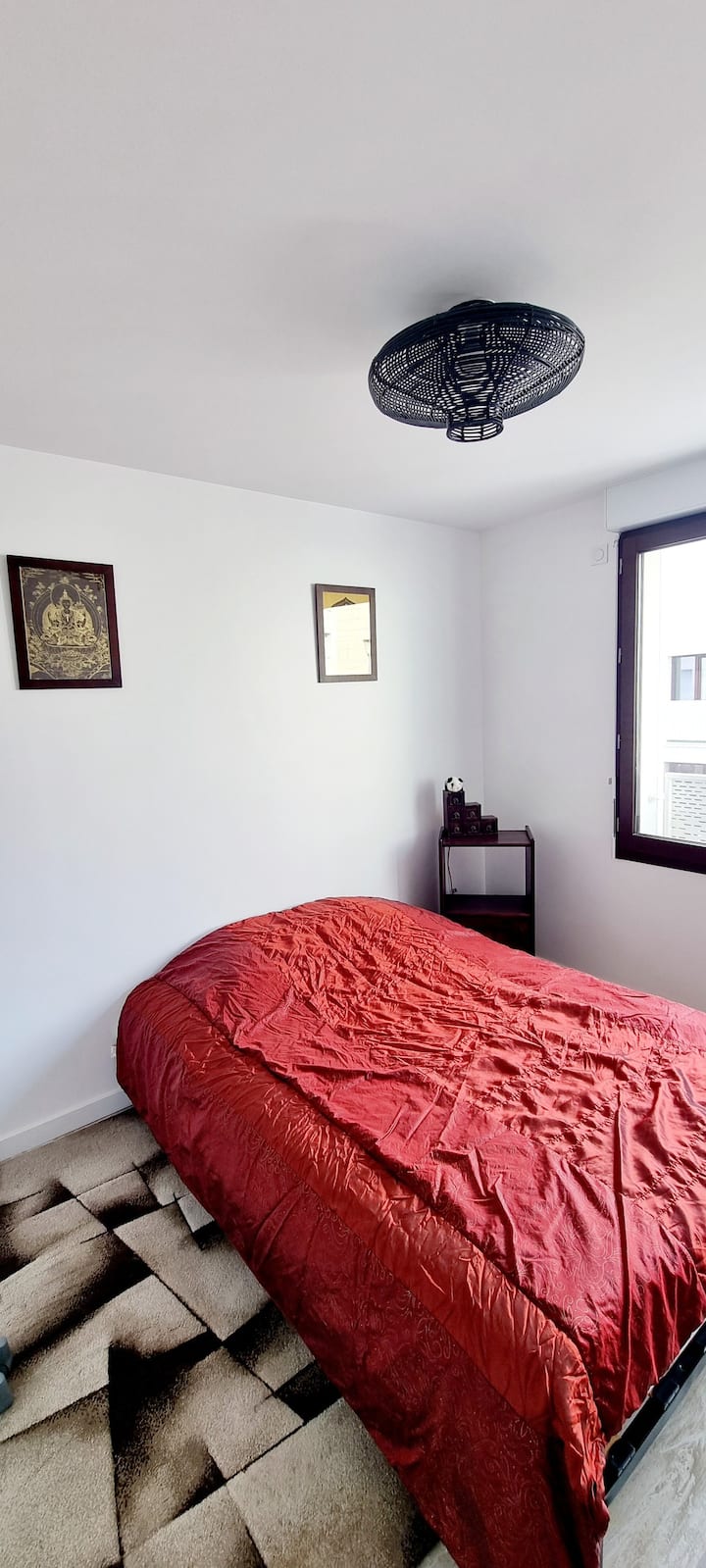 Chambre Dans Une Maison Privée. - Nanterre