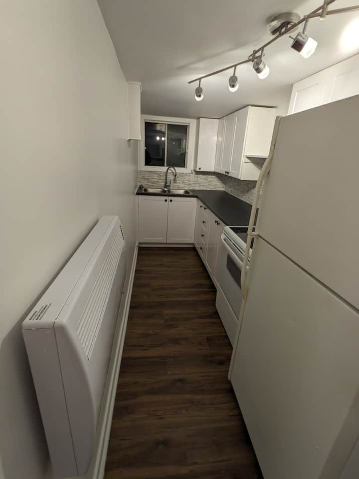 Beau 4 ½ Meublé Tout Inclus – 32 Jours Et Plus - Gatineau