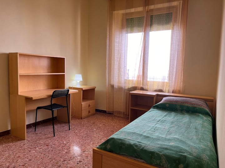 Cameretta In Zona Cairoli - Macerata