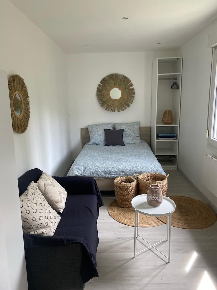 Studio Cosy En Rez De Jardin– Rénové & Tout éQuipé - Saint-Chamond