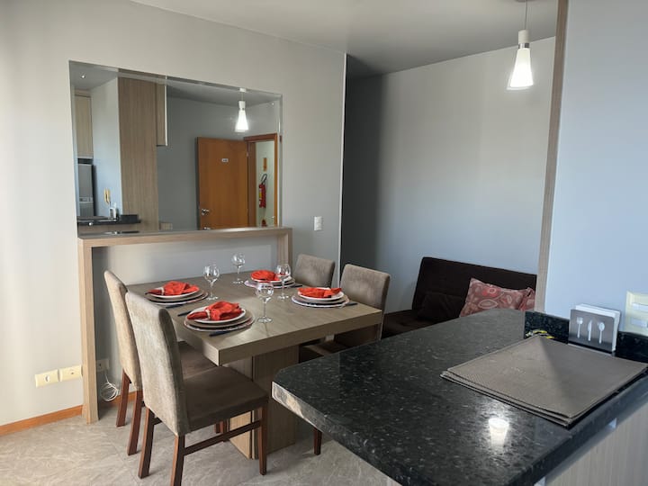 Apto 804, 4pax, Novo Bom Retiro, Univille, Neogrid - Joinville