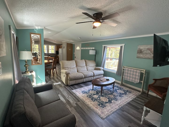 Little Lake Lodge - Sandy Lake, PA