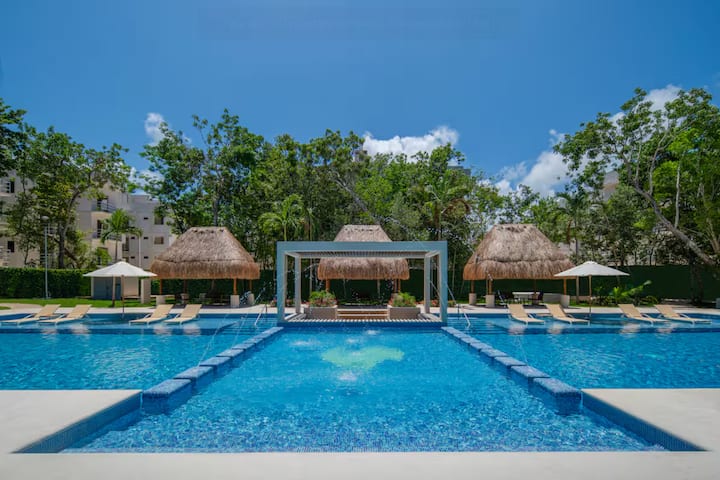 Modern Jungle Oasis · Resort Amenities - Puerto Morelos