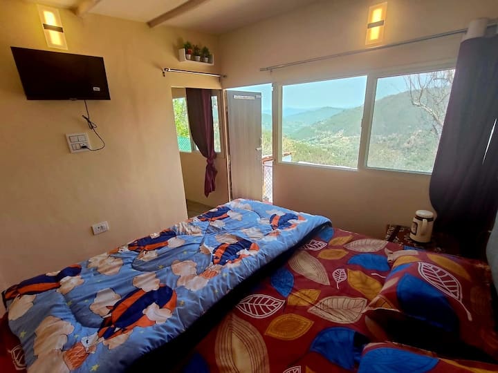 2 Room Cottage With 180° View - Mukteshwar