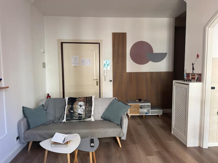 Aubry Dream House
March-april-may Sales - Rome