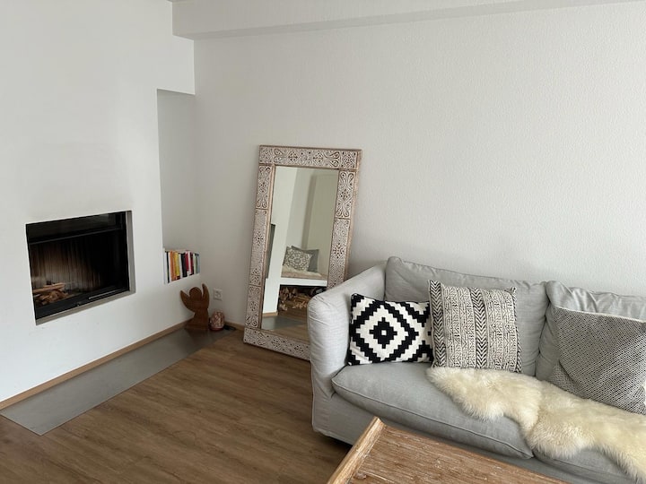 Zentrale, Sonnige, Ruhige Lage - Laax