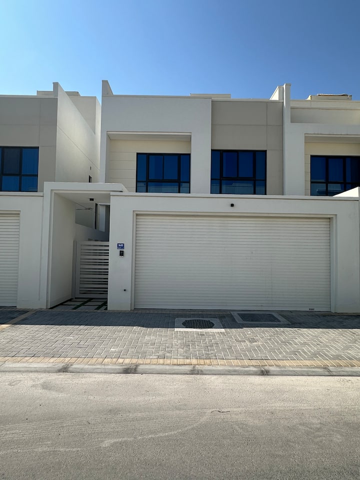 Luxury Three Bedroom Villa - バーレーン