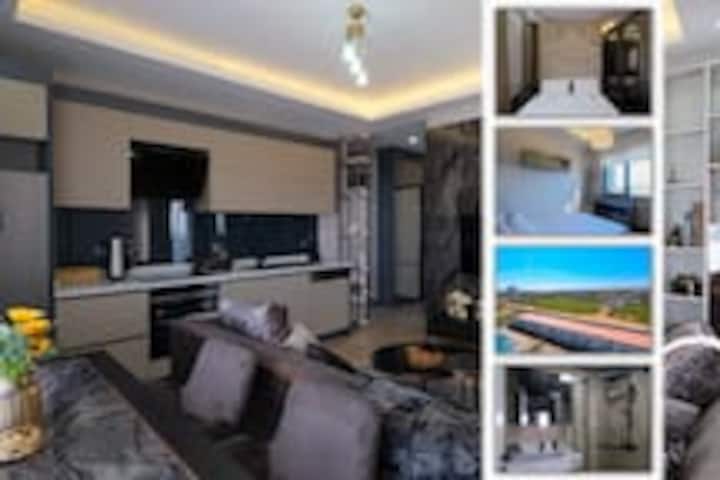 Antalya Luxus-apartment Mit Pool &Balkon - Zentral - Adalia