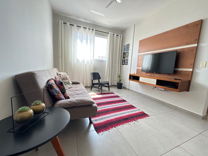 Aconchegante Apartamento Inteiro Com Elevador - Uberlândia