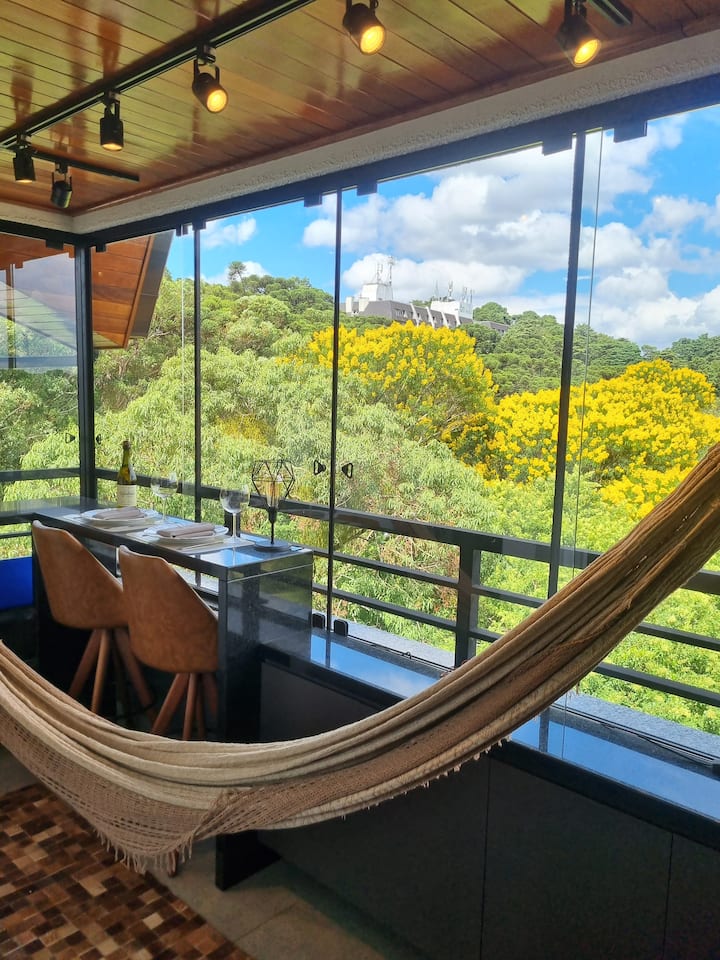 Cobertura Aconchegante, Nova E Com Vista Incrível! - Canela