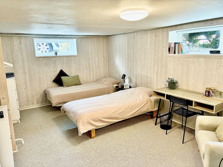 Two Bedrooms In Basement. Close To Beach. - Esbjerg