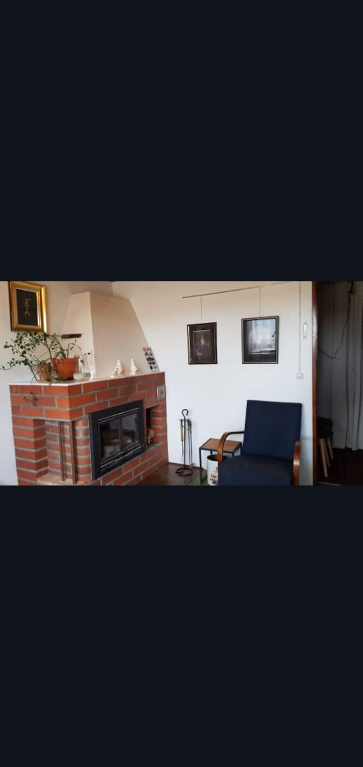 2. Calm Field View Studio - Fiskars