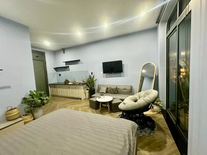 Căn Hộ 45m2, Có Bếp đẹP, Wc Riêng, Ban Công Thoáng - ダラット