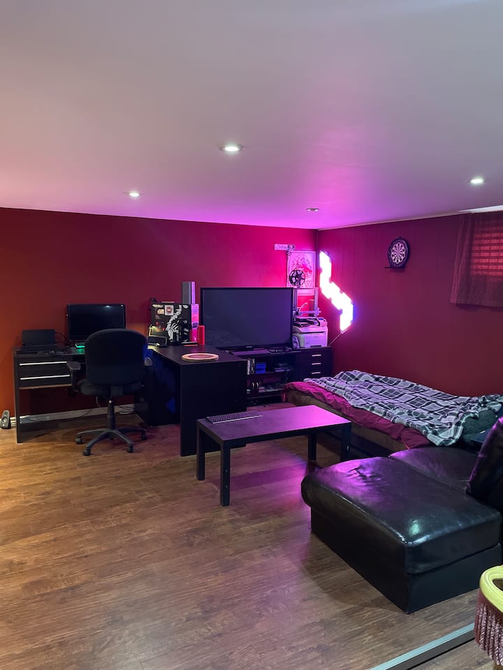 Dato’s Airbnb - Niagara Falls
