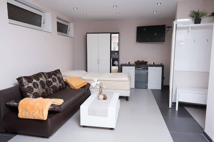 Single Apartment - Minden