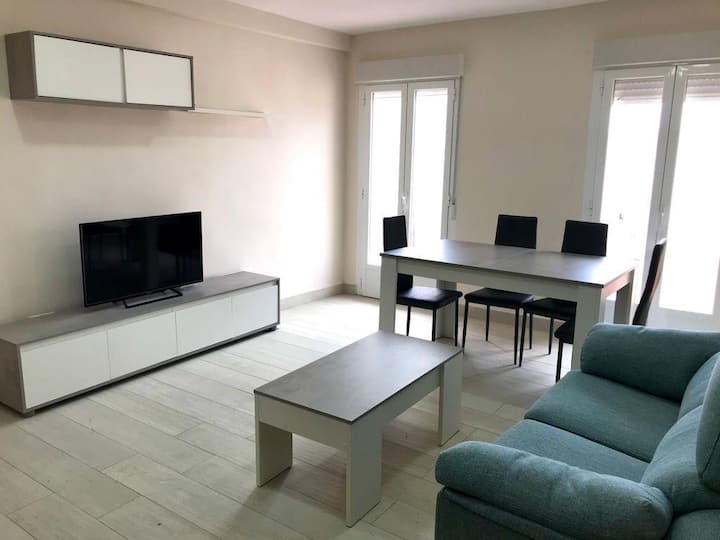 Piso Para Empresa Corta Estancia - Guadalajara, España