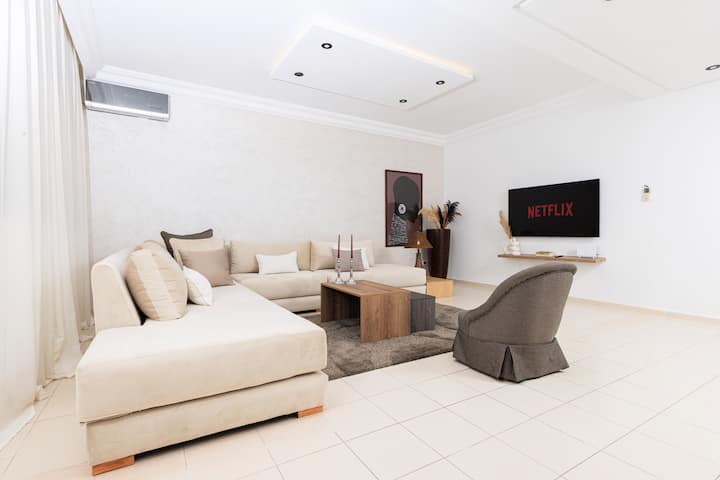 New Cozy Apt. In Downtown Agdal (Large Terrace) - Rabat
