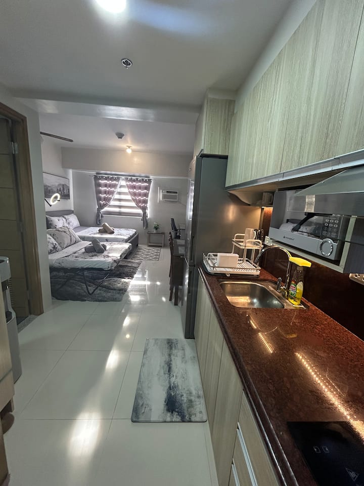 Ayala Cebu•15f•studio•spacious•cityview - Cebu City