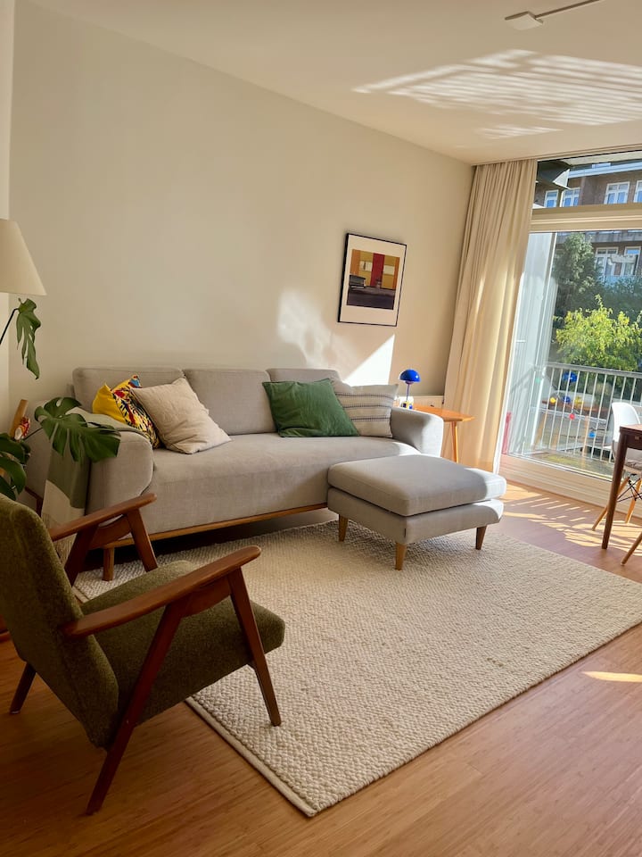 Bright Trendy Apartment W/ Balcony - Zaandam