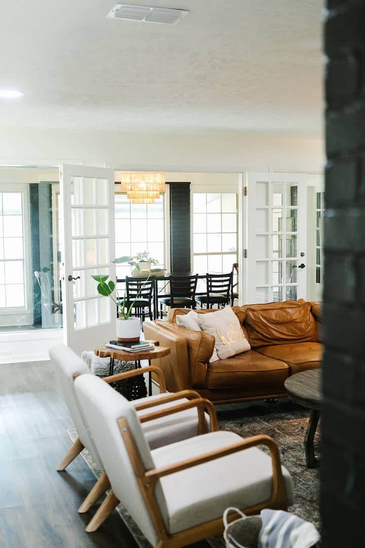 Cozy Spacious Home W/ Backyard Near A&m & Legends - Bryan, TX