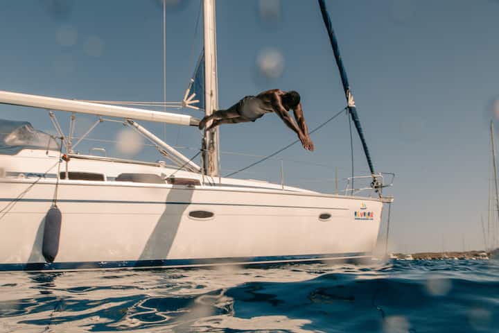 Velero En Menorca - Mahón