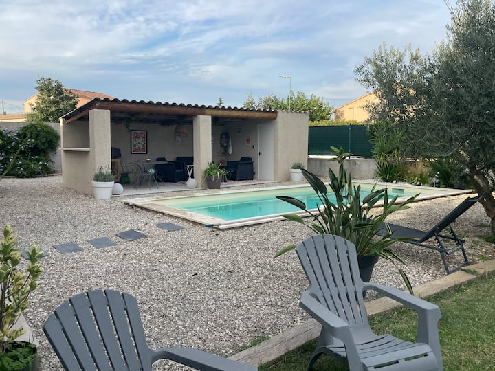 Maison Climatisée Avec Piscine - Avignon