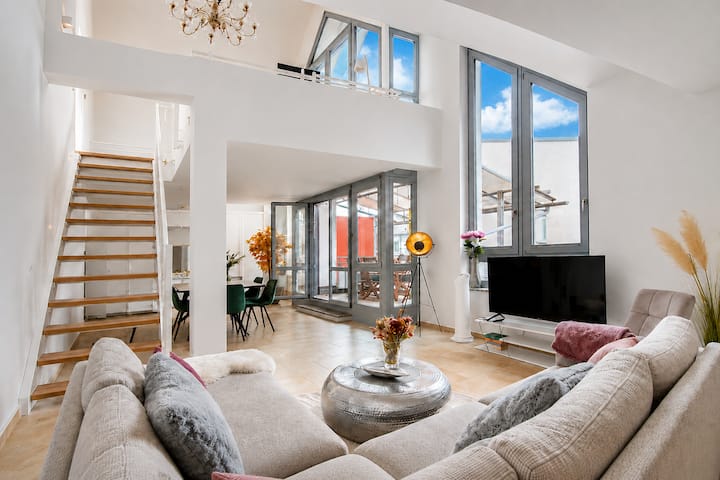 Luxury Penthouse • Center • Therme • Airport - Erding