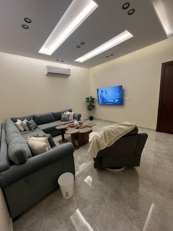 Modern 3br Apartment / Self Check-in - Jeddah