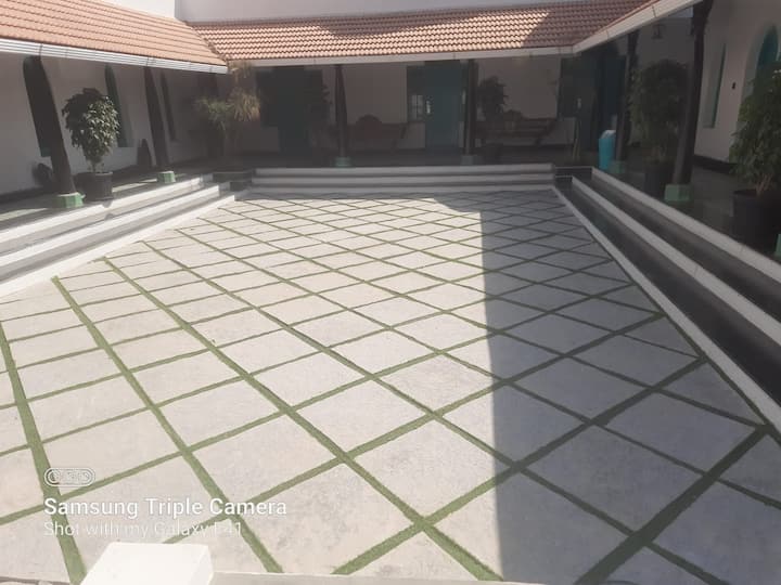 10br Courtyard Unit Whitefield - Malur