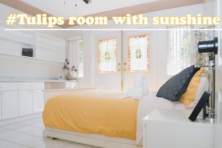 Tulips Room B(2nd Floor) - Vancouver