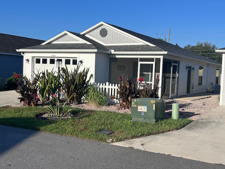 A Patio Villa In Deluna, The Villages W/ Golf Cart - Wildwood, FL