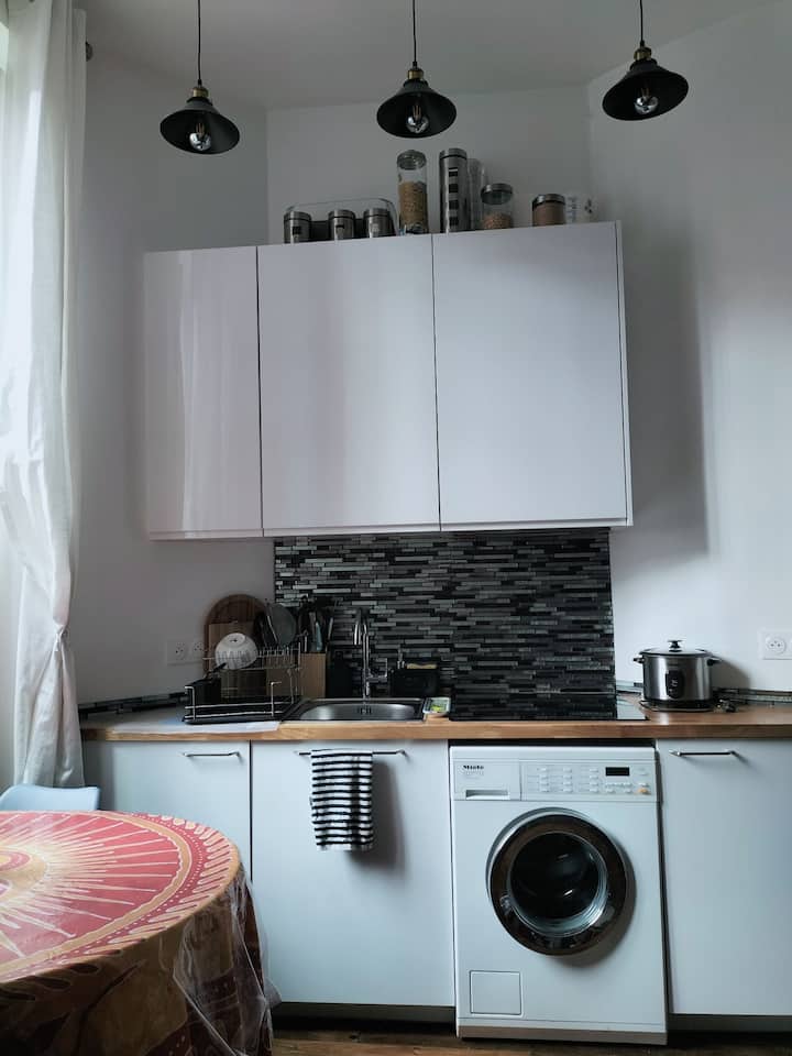 Studio Cosy Avec Mezzanine – 75012 - Porte de Montreuil