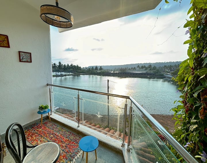 Sunset Lakeview 1 Bhk With Pool Near Baga, Arpora - 고아