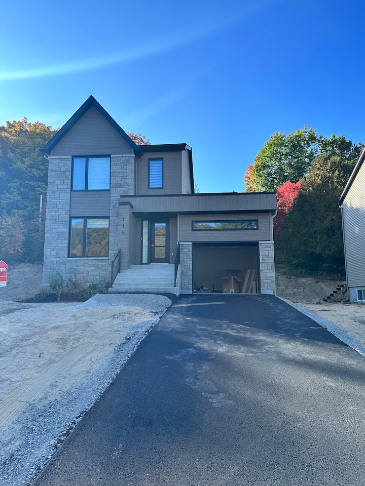 Beautiful Home In Tremblant! - Mont-Tremblant