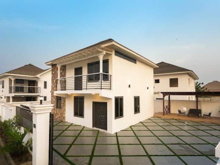 Victory Home 1 Bedroom And Entire Compound Com. 25 - Ghana